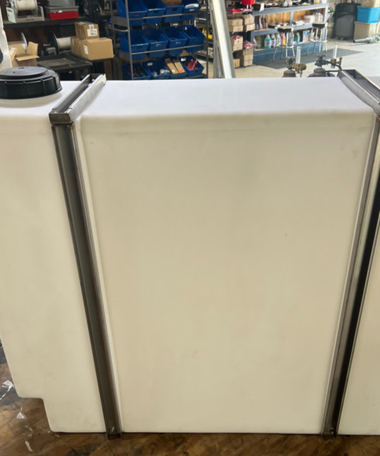 100 Gallon Vertical Slim Line Tank Brackets - TPWS Tampa
