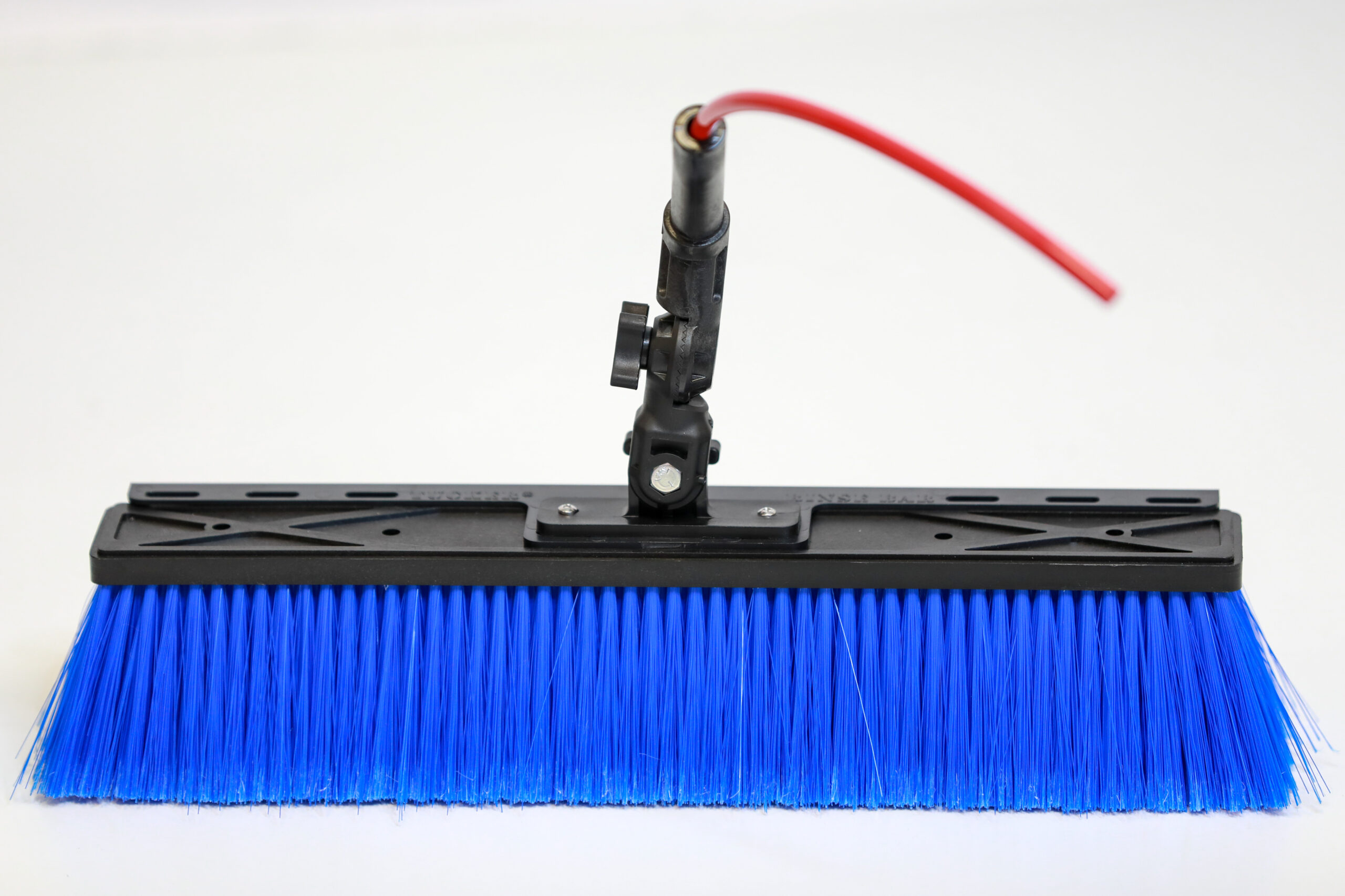 TUCKER® ALPHA SOLAR XL BRUSH - TPWS Tampa